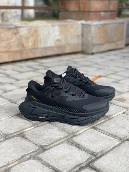 Hoka gore tex   .