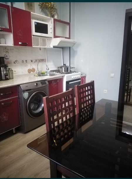 Mirobod tumani eski tizikofka arentir 83-maktab 2 xona 51 kvadrat  201