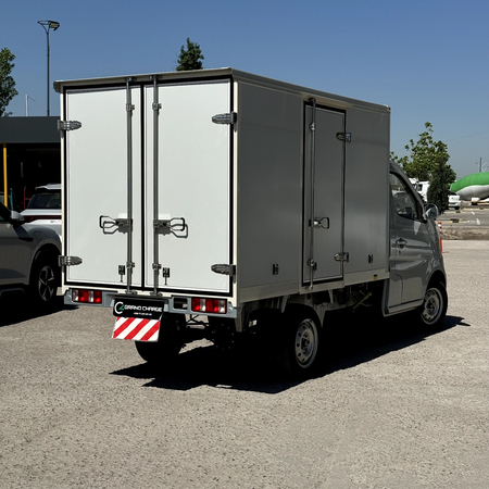 Changan Furgon Rasmiy dillerdan 5 yillik kafolat bilan harid qiling.