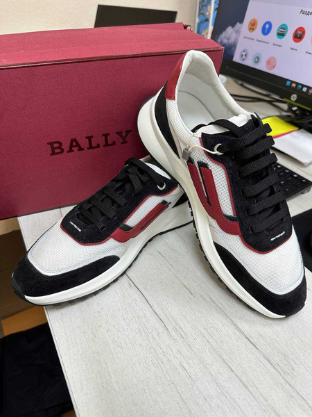 Кроссовки швейцарские Bally