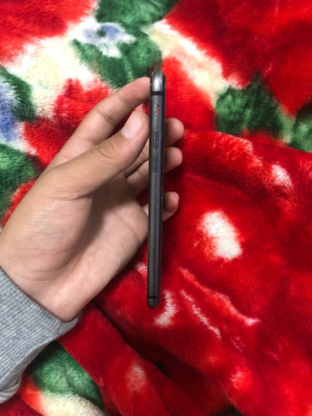 Iphone 8 xotira 64 yomkist 100 tre ton yo atp ishlidi