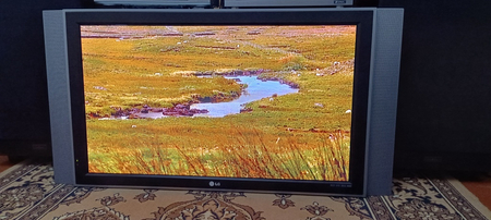 Телевизор LG 42pm3mvb-ta