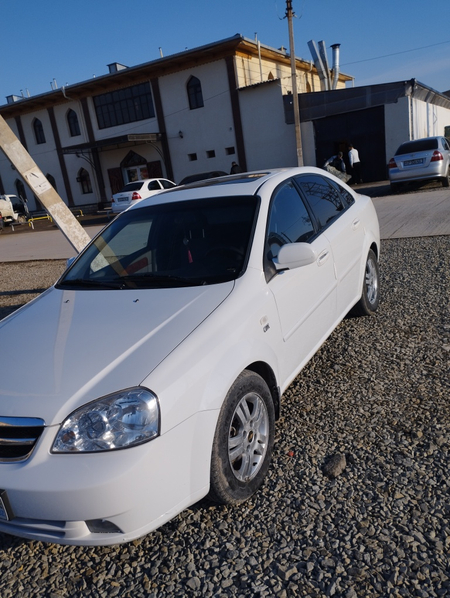 Lacetti 2010 yik