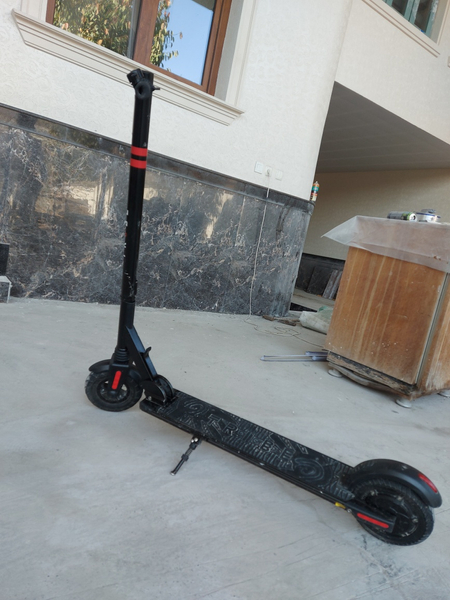 Elektronni samakat br oy xizmat qilgan 30 km/soat tezlegi