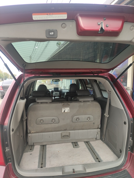Kia Carnival limited