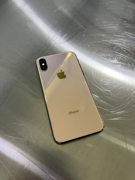 Модель Iphone Xs 64Gb