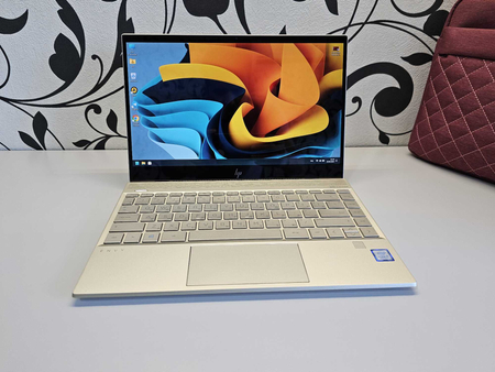ПРОДАМ HP ENVY 13 Бизнес Ноутбук Core™ i5-8265U/8GB/256SSD/13.3