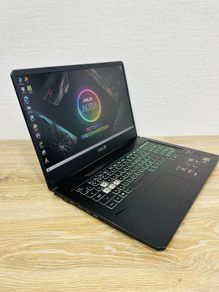 Мощный ASUS TUF RYZEN 7 Большой 17.3 Дюймой дисплей