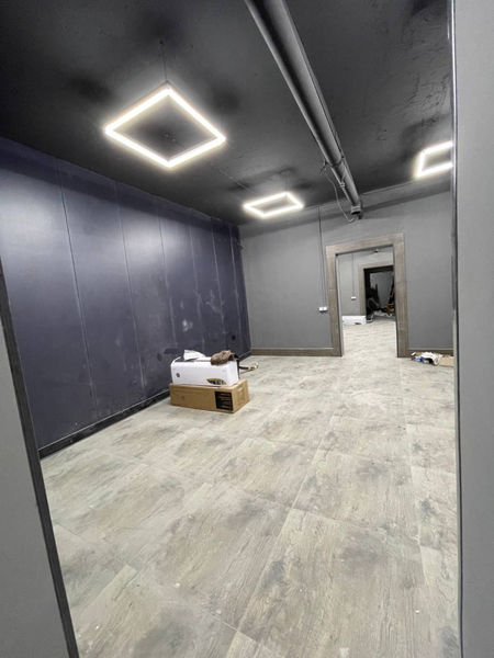 Аренда подОфис Ориентир-Метро Новза 130м2. 1200$торг