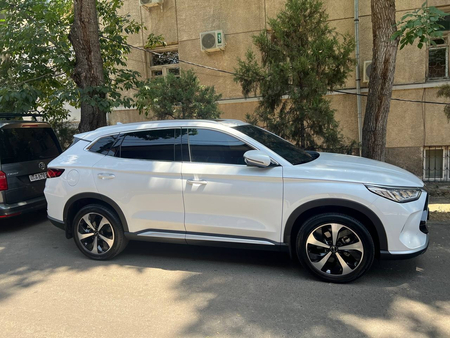 BYD song plus hybrid. Full