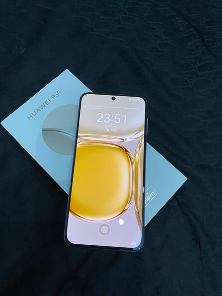 Telefon Huawei idealniy sastayanya