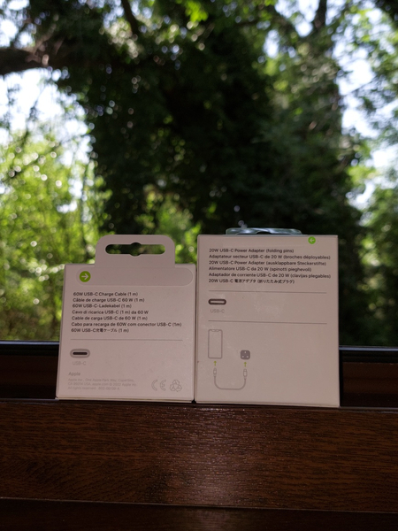 iPhone Power Adapter и Charge cable