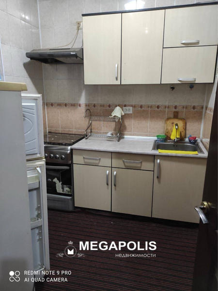 10 квартал 2/2/4 Медиа парк Балкон 1.5х3 продам