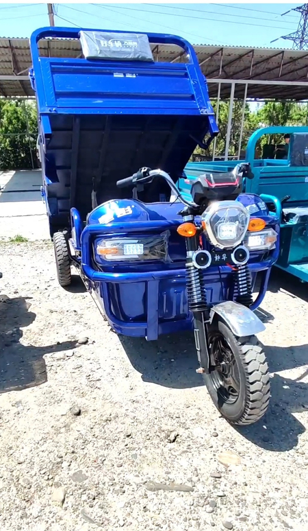 Elektromoto yangi sotiladi. Har xil turdagilari bor. Kerditga ham bor