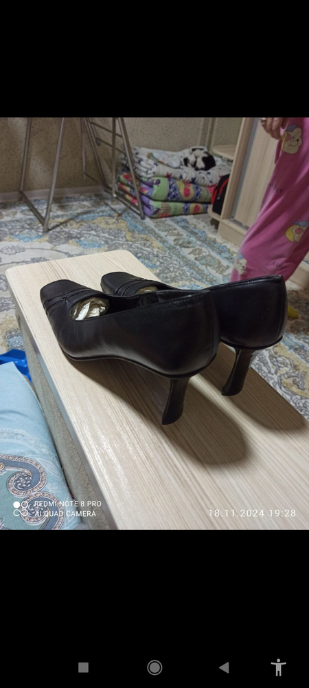 Продам женские туфли размер 37/38 . Италия Турция бренд.дешево. новые.