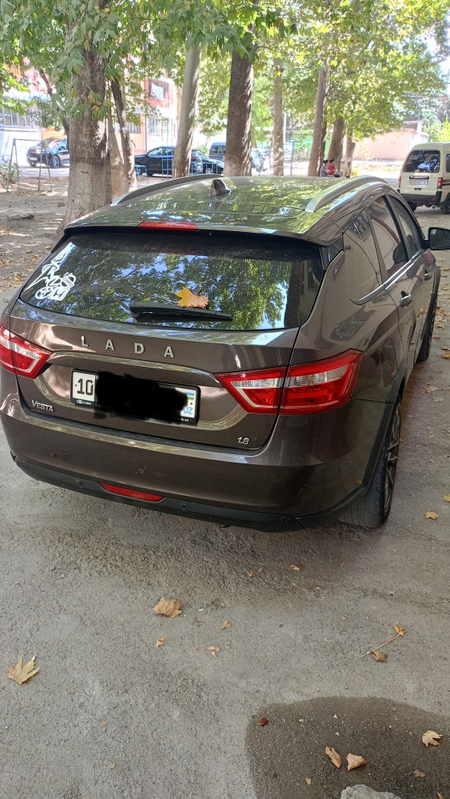 LADA VESTA 2018 yil, probeg 55000 halol
