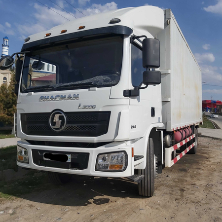 Shacman L 3000 gazli yuk mashinasi