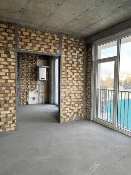 Hayot  Murad Buildings и BI Group NRG Площадь: 100 Напротив бешкозон;