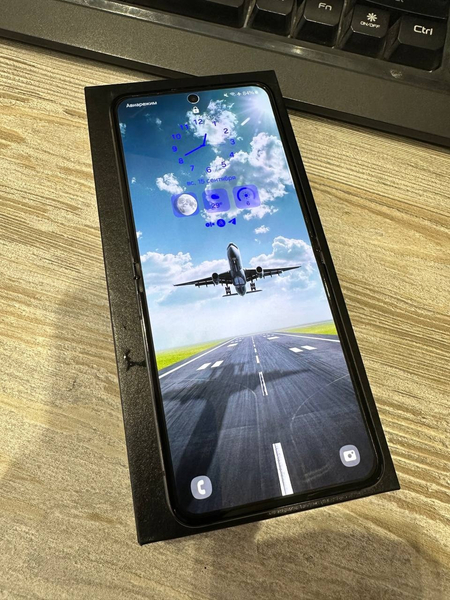Samsung Z flip 5 256