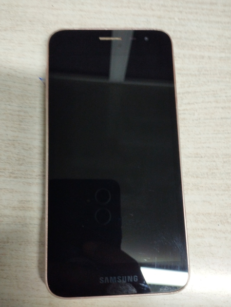 Samsung j2 core sotiladi