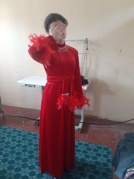 Kuylaklar sotiladi qizlar uchun