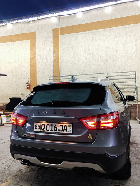 Lada Vesta sw cross