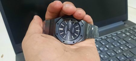 Audemars piguet Royal Oak.  AAA