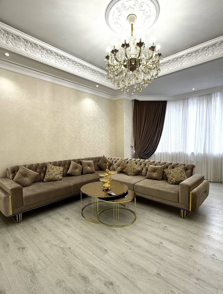 Сдается 4х ком. квартира, ор-р: гостиница Россия, 150м2