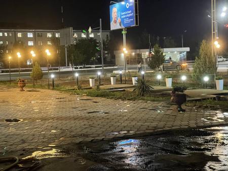 Терраса 300 квадратдан иборат ижарага берилади