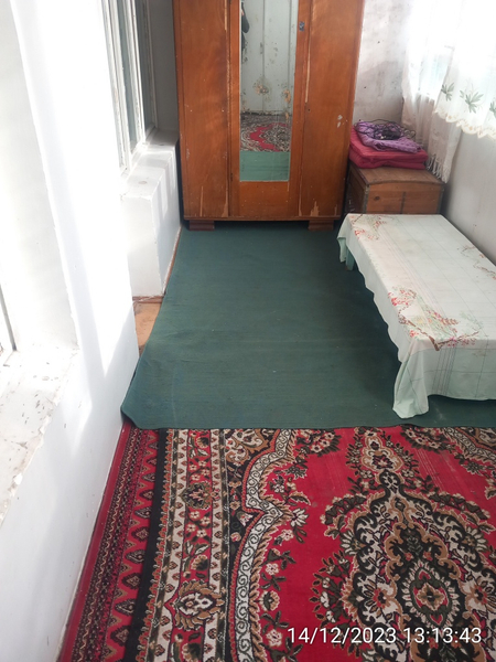 300ye 1x Qoraqamich 2/4 RieLtor_50% VariyaNTLar bor