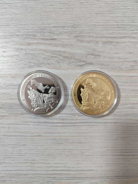 Продаются коллекционные монеты Гулла, яшна хур Узбекистон