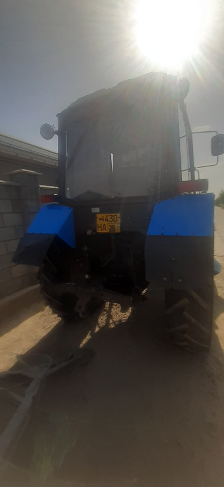 Traktor Belarus 82.1
