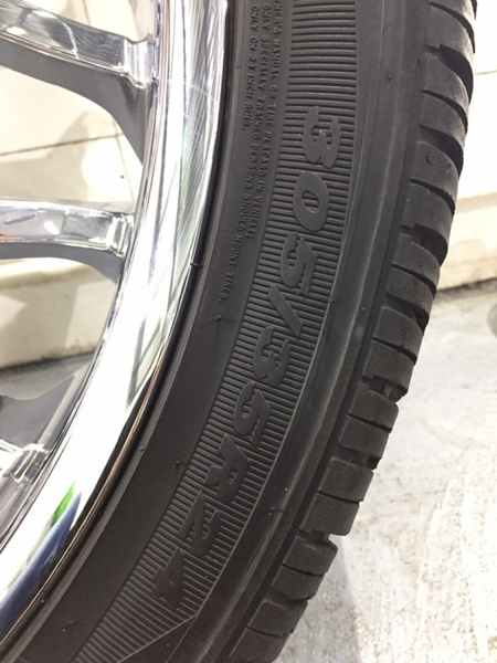 Диски KRAZE 24 с резиной NEXEN 305/35/24