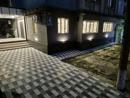 Продается шикарное коммерческое помещение. Ул Себзар 167м² Ганга.