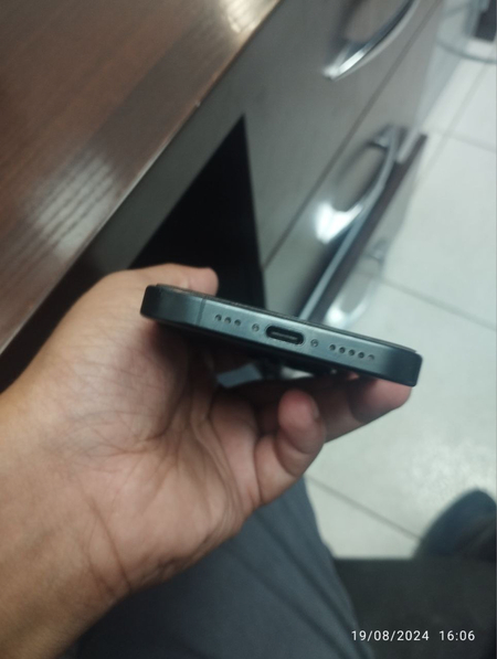 Apple Iphone 15 pro/256 gb