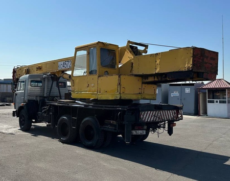 Автокран KAMAZ KC4572