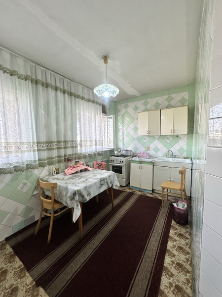 Дружба Сой кафе 4-х комнат 108м2 Центр Метро