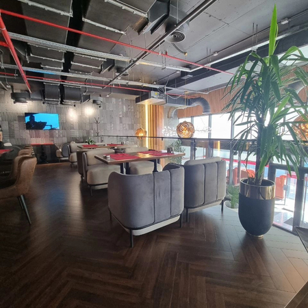 Продаю Нежелое помещения 300кв.м2