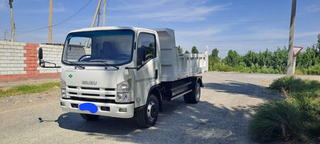 Isuzu sng 82L NPR