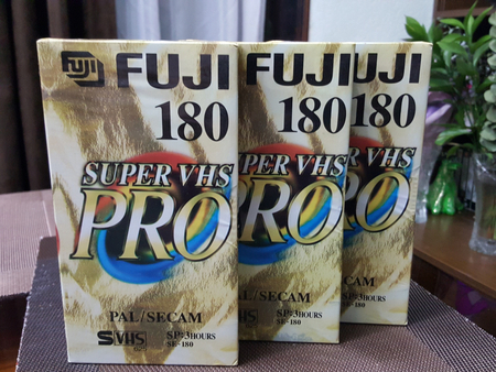 Новые видеокассеты FUJI SuperVHS  топ в линейке ! Цена за штуку!