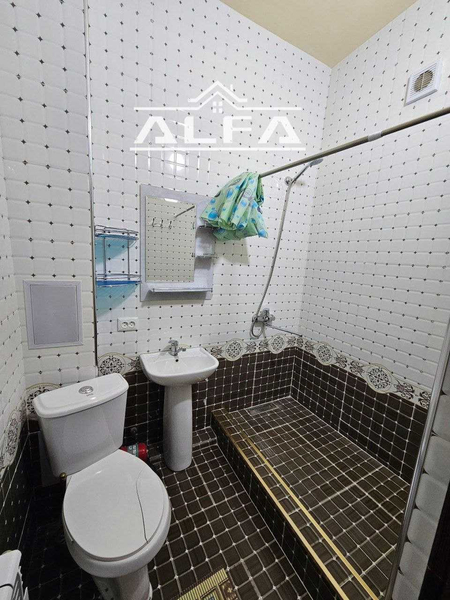 2 xonali qilingan 50m² 3-qavat sotiladi.