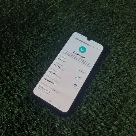 Samsung Galaxy A30