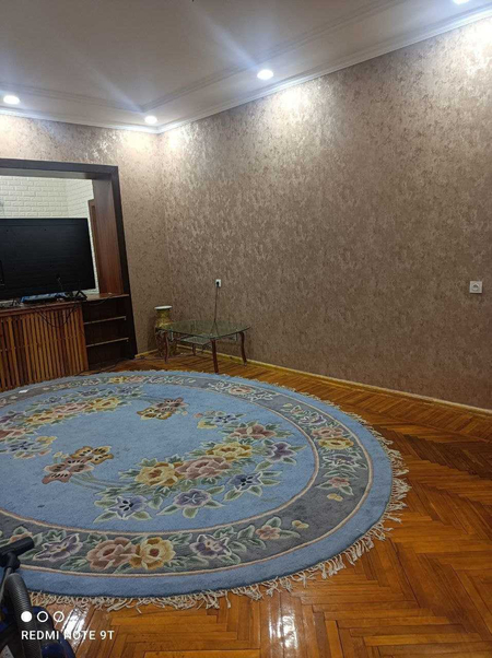 метро Дружба Народов/Бунёдкор, продаётся 4\3\4, площадь: 120 м².