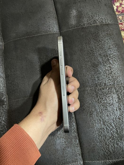 iPhone 15 pro max natural titanium 256