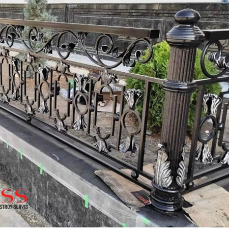 Darvoza reshotka panjara eshik naves zakazga