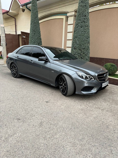 Mercedec Benz W212 E200 turbo 2015 restyling