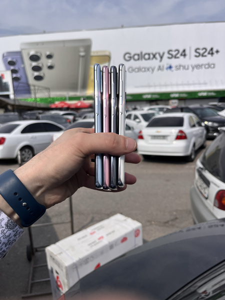 Samsung S20 • 12/128gb • Orginal • Nasiya SAVDO bor!!!