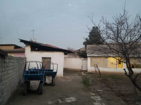 Qoyliqda joylashgan 6 sotihli uy sotiladi