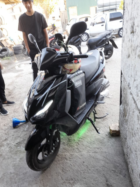 Skuter 125 kub mustang