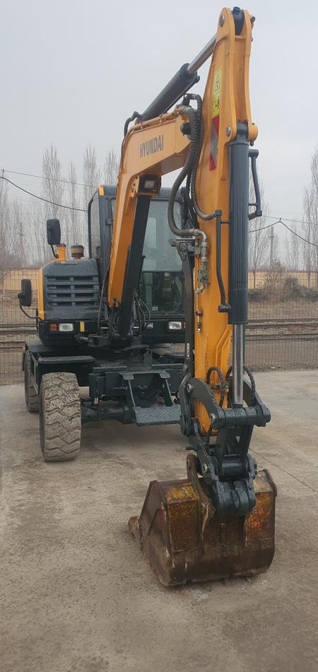 Ekskvator hyundai hw60 2018